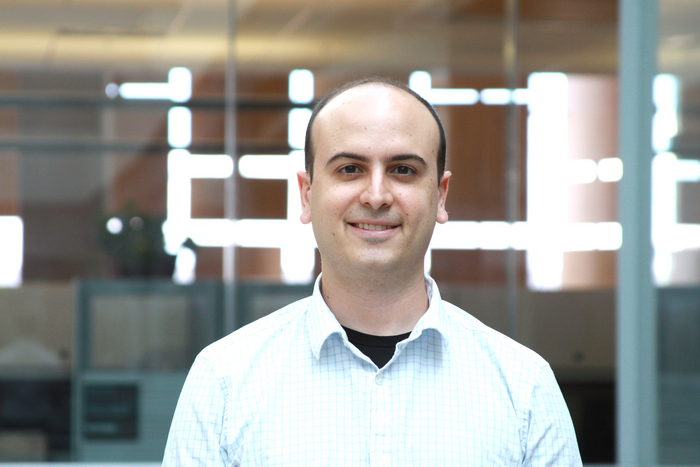 Nicholas Stephanopoulos [IMAGE] | EurekAlert! Science News Releases