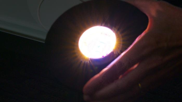 Alternating orange-blue LED [IMAGE] | EurekAlert! Science News Releases