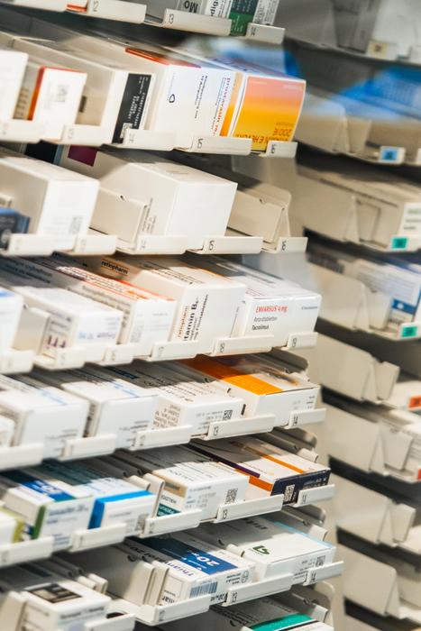 Symbolic image: Drug packages [IMAGE] | EurekAlert! Science News Releases