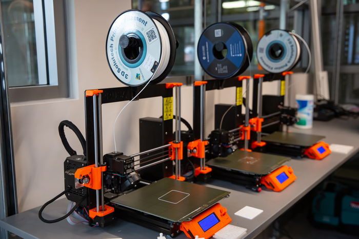3D printers at the University [IMAGE] | EurekAlert! Science News Releases
