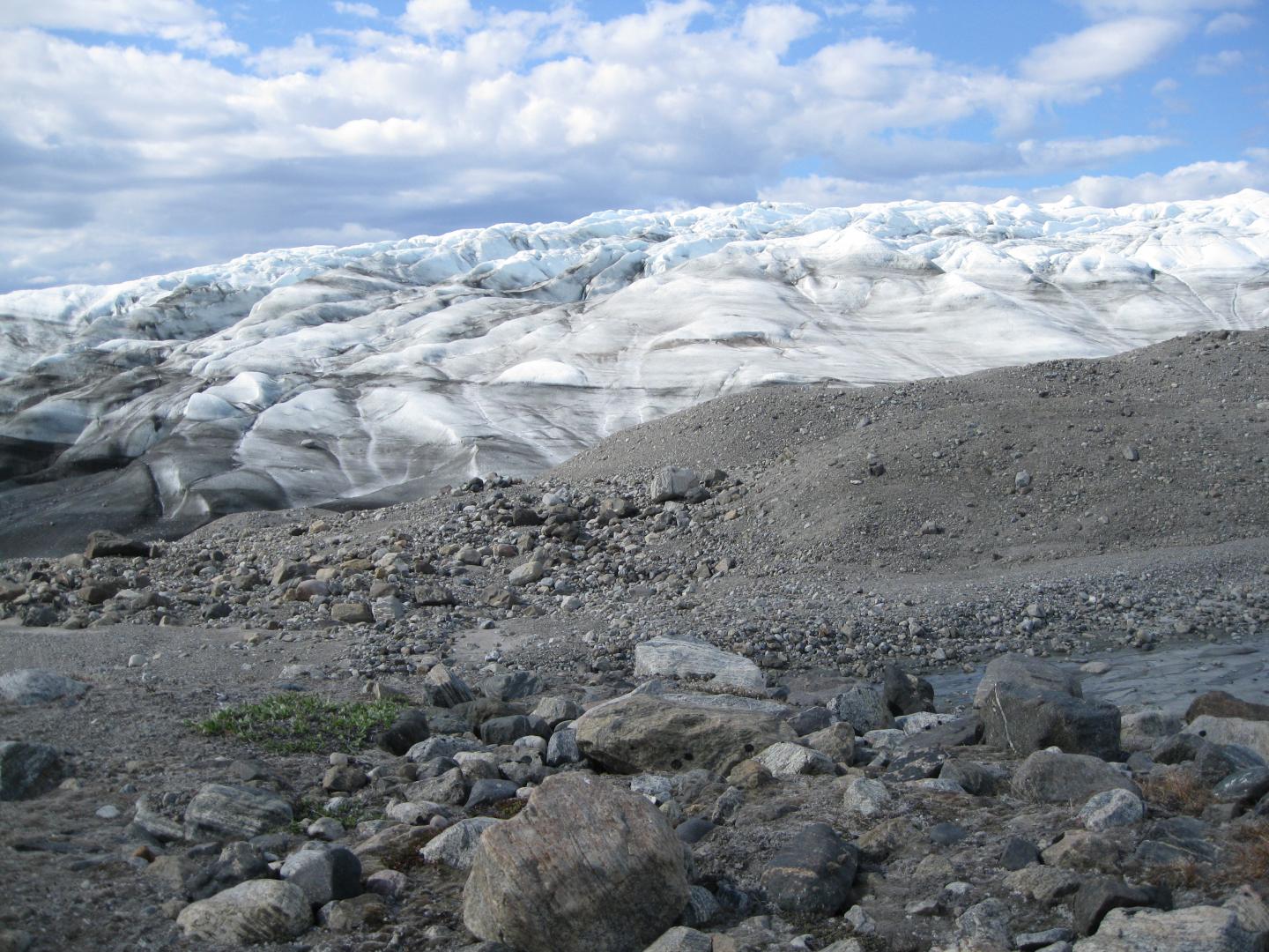 Glacier's Edge [IMAGE] | EurekAlert! Science News Releases