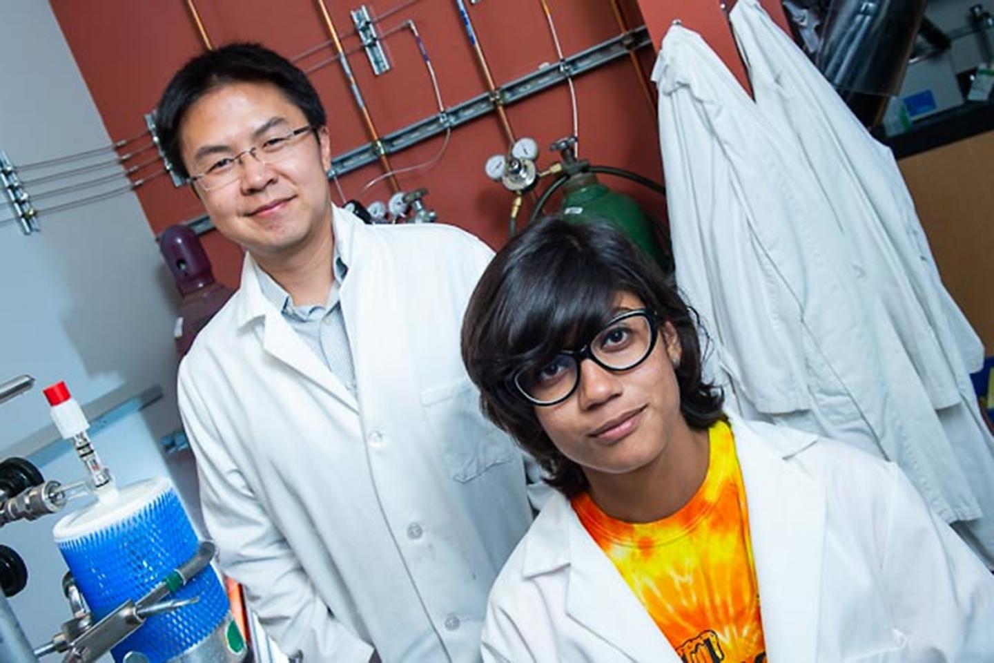 Yeung and Banerjee [IMAGE] | EurekAlert! Science News Releases