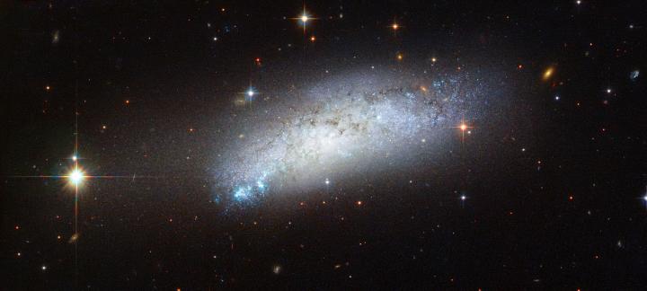 Hubble's Look at an Extragalactic Peculiarity | EurekAlert!