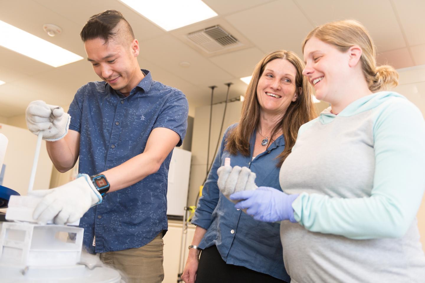 VandeWoude in the lab at Color [IMAGE] | EurekAlert! Science News Releases