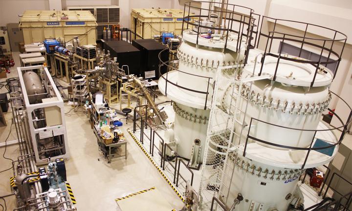 The High Voltage Electron Micr [IMAGE] | EurekAlert! Science News Releases