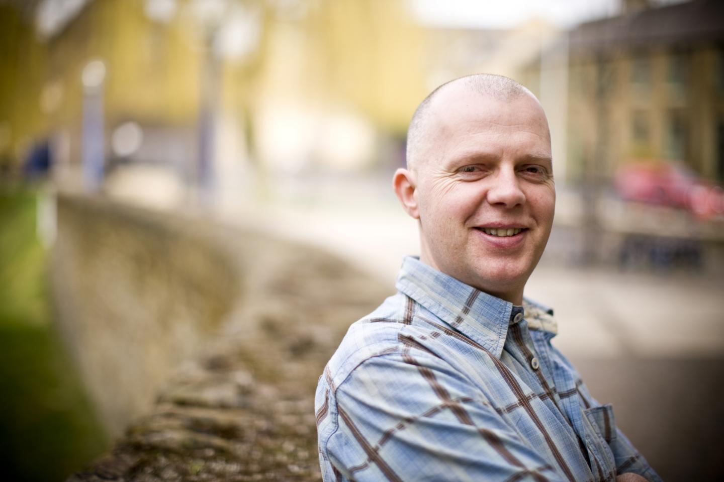 Professor Paul Thomas, Univers [IMAGE] | EurekAlert! Science News Releases