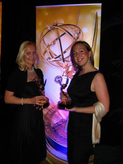 Alexa Elliott and Véronique Ko [IMAGE] | EurekAlert! Science News Releases