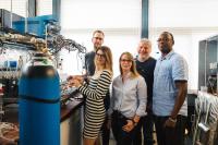 Fixation of powder catalysts on electrodes | EurekAlert!