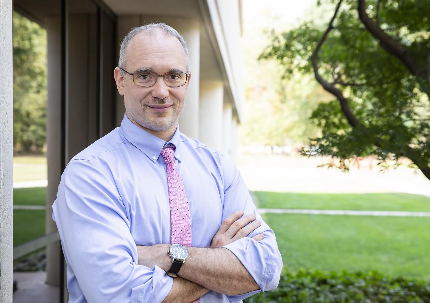 Versatile physics leader Stefan Gerhardt elec | EurekAlert!