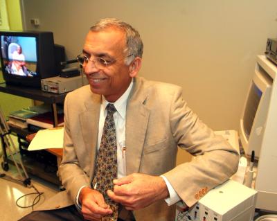 Dr. Kapil D. Sethi, Medical Co [IMAGE] | EurekAlert! Science News Releases