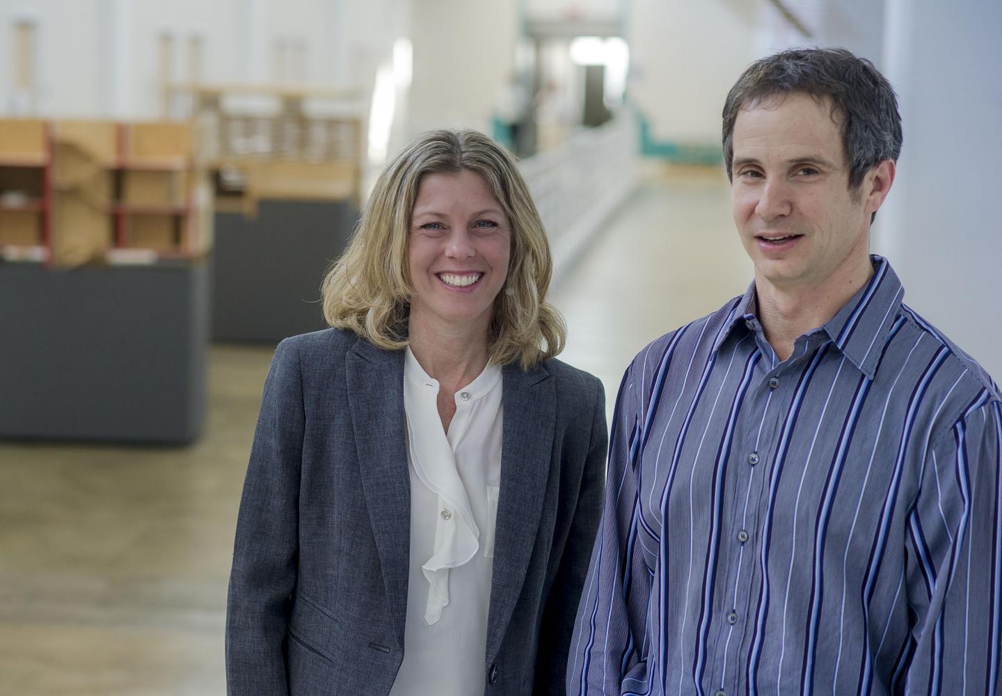 Colleen Casey and Stephen Matt [IMAGE] | EurekAlert! Science News Releases