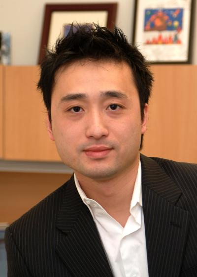 Dr. Tony Lam, Toronto General [IMAGE] | EurekAlert! Science News Releases