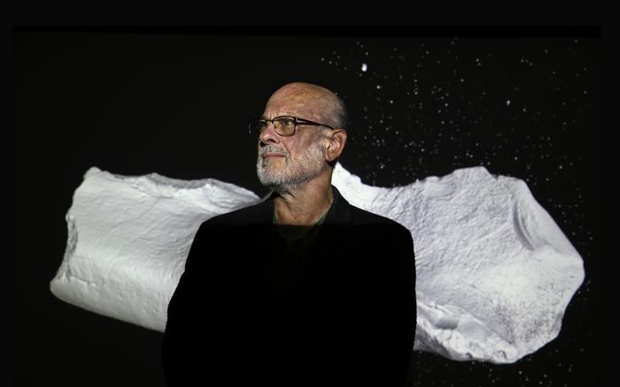 Aus Museum Prof Tim Flannery o [IMAGE] | EurekAlert! Science News Releases