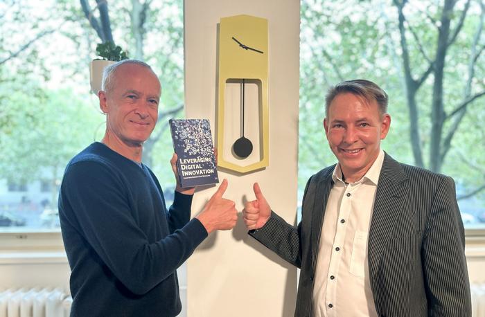 Christoph Burger and Jens Wein [IMAGE] | EurekAlert! Science News Releases
