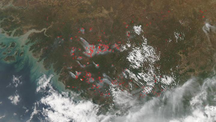 NASA's Aqua Satellite Detects Many Fires in G | EurekAlert!