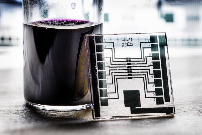 Conductive ink [IMAGE] | EurekAlert! Science News Releases