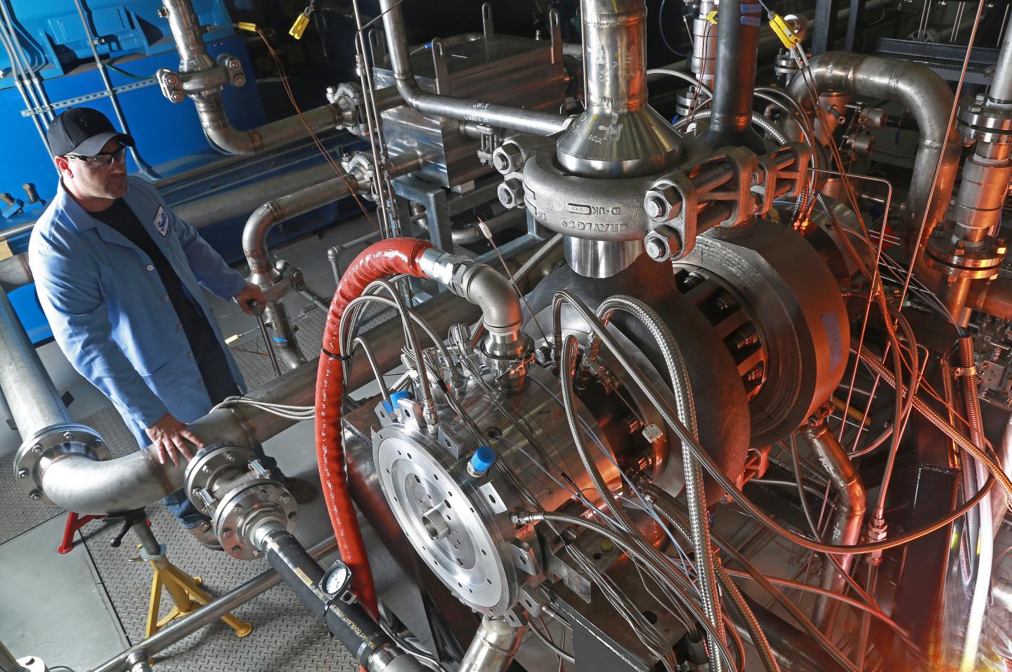 Solar Power Turbo Expander [IMAGE] | EurekAlert! Science News Releases