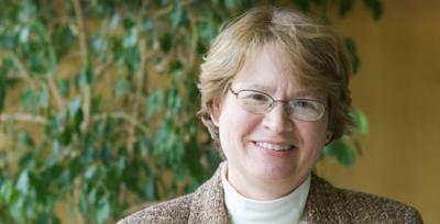 U. of I. education expert: Community colleges | EurekAlert!