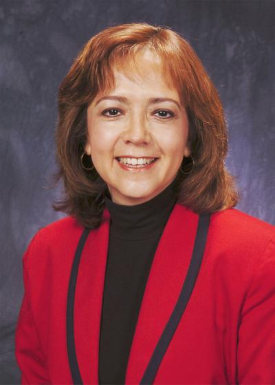 Hispanic engineering organization honors two | EurekAlert!