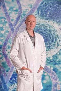 Photo of Dr. John Johnson, Ken [IMAGE] | EurekAlert! Science News Releases