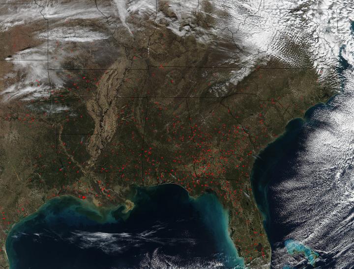 NASA Sees Fires Still Dotting US Southeast | EurekAlert!