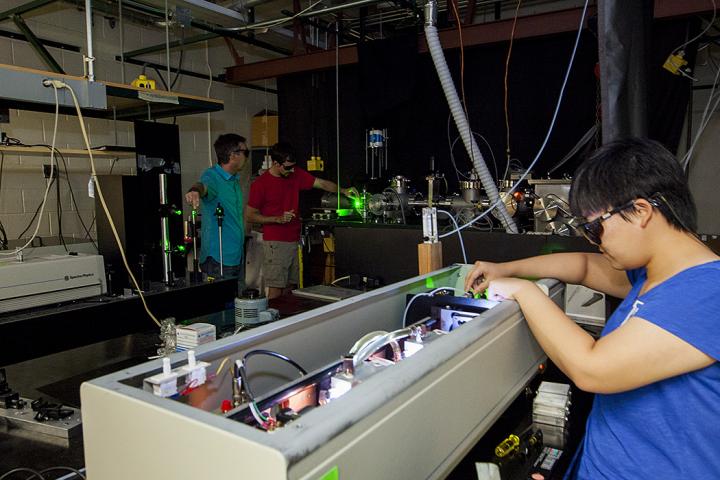 Laser Spectrometer [IMAGE] | EurekAlert! Science News Releases