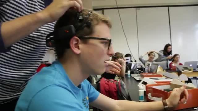 When students pay attention in class, their b | EurekAlert!