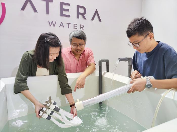 Atera Water team with with th [IMAGE] | EurekAlert! Science News Releases