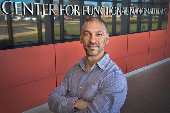 Matthew Sfeir, DOE/Brookhaven [IMAGE] | EurekAlert! Science News Releases