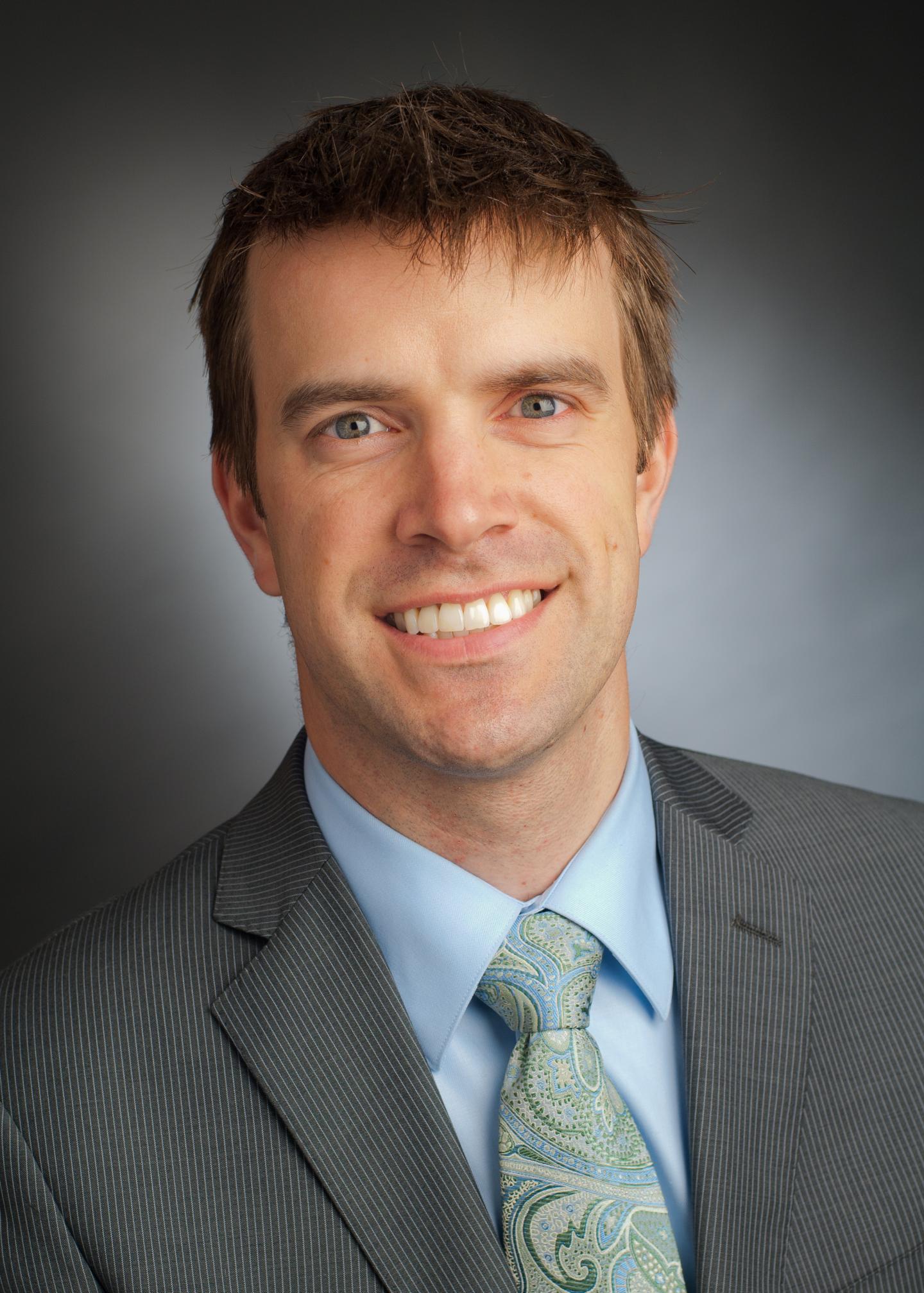 Geoffrey Oxnard, Dana-Farber C [IMAGE] | EurekAlert! Science News Releases