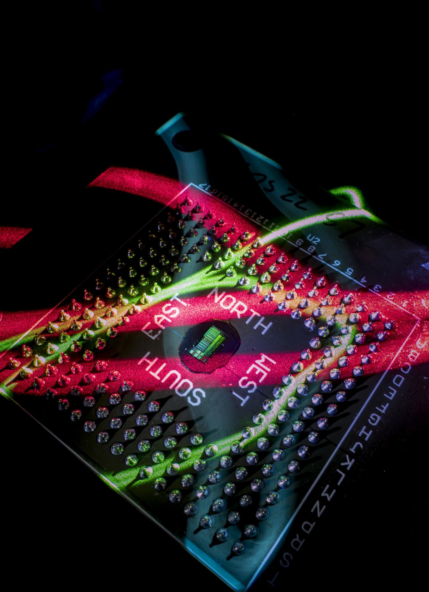 Photonic Chip (3 of 3) [IMAGE] | EurekAlert! Science News Releases