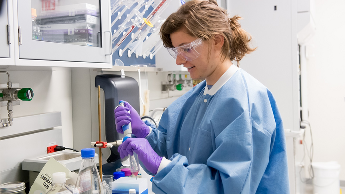 physicalScience-educationProgr [IMAGE] | EurekAlert! Science News Releases