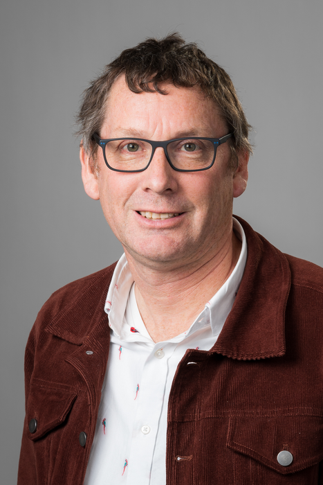 Professor Stephen Knowles [IMAGE] | EurekAlert! Science News Releases