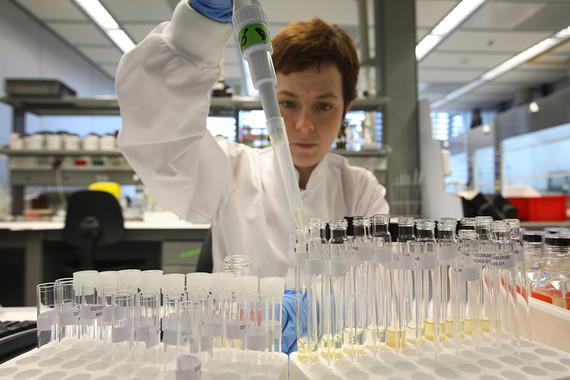 The review of scientific studies in journals | EurekAlert!