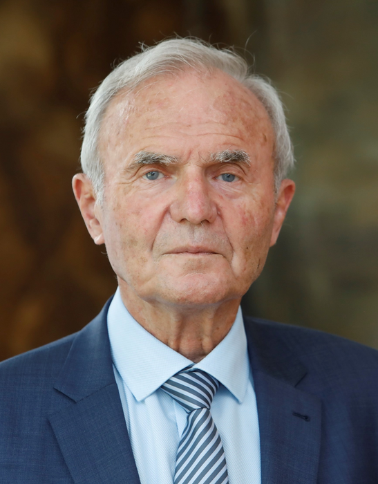 Change at the top of the House of Finance | EurekAlert!