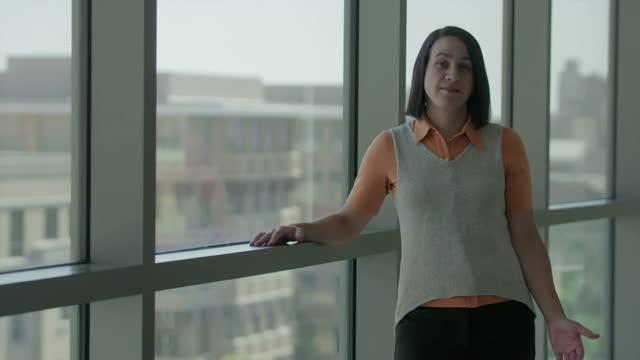 UT Austin professor Delia J. Milliron recogni | EurekAlert!