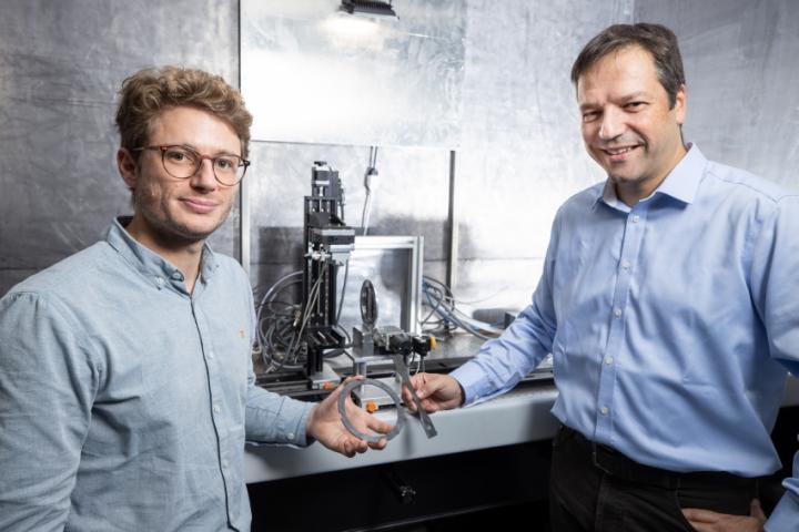 Research with X-rays [IMAGE] | EurekAlert! Science News Releases