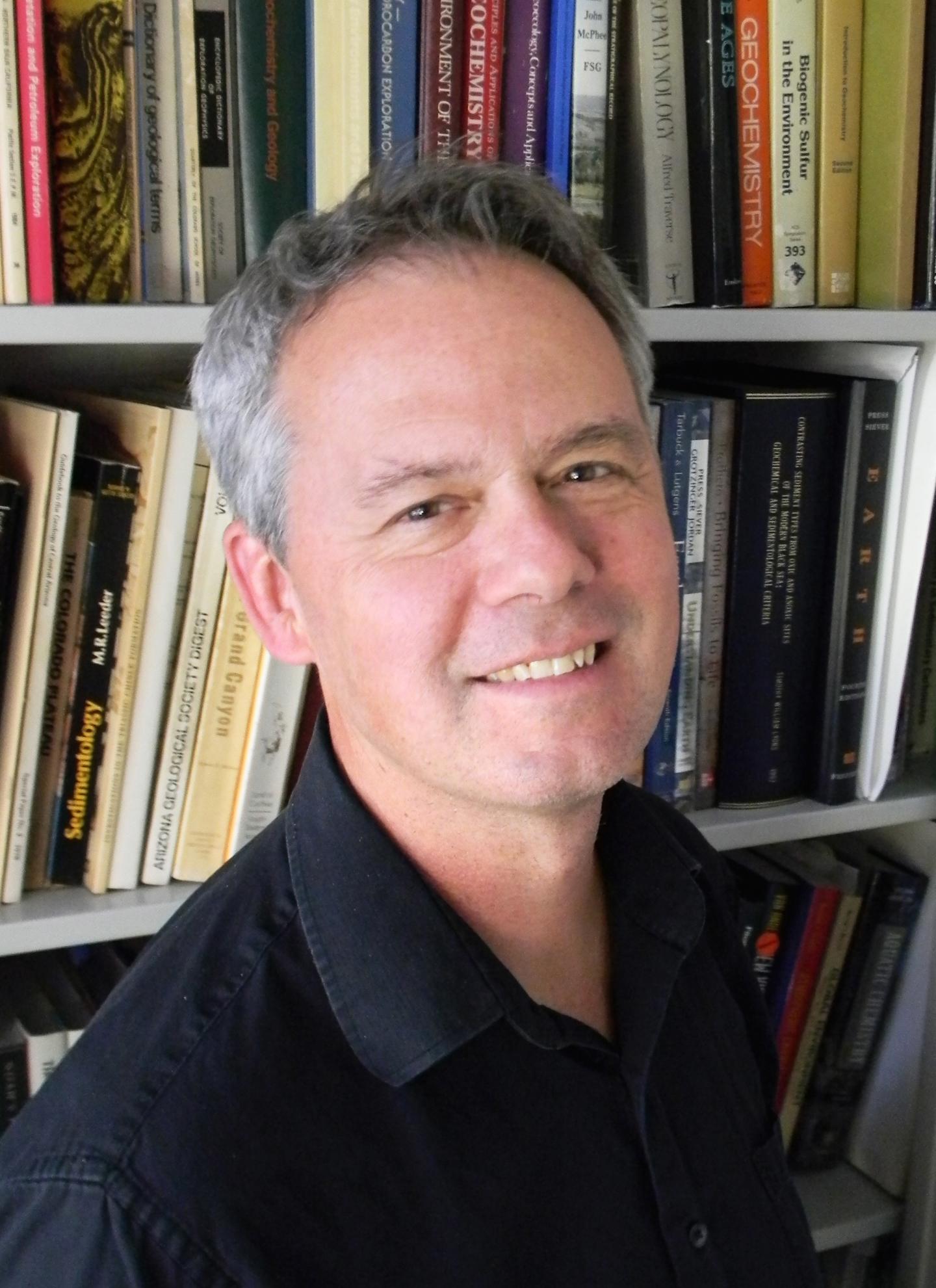 UC Riverside biogeochemist receives high hono | EurekAlert!