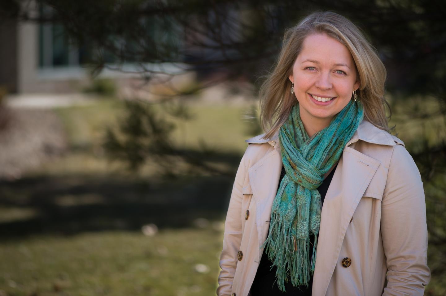 Lifting families out of poverty -- with digni | EurekAlert!