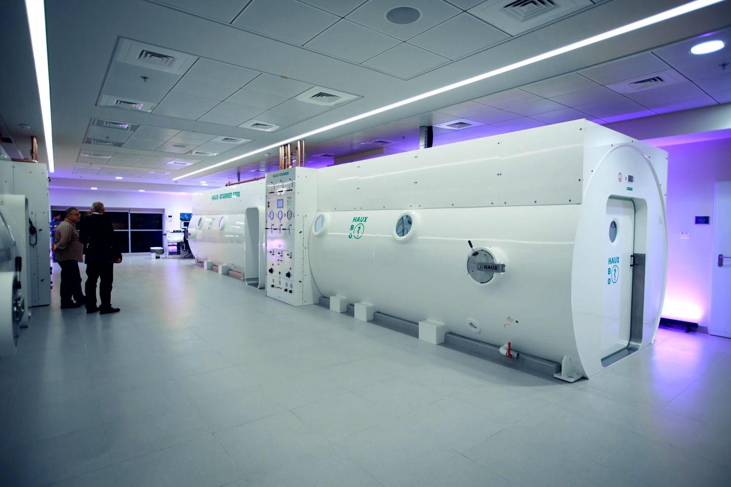 Hyperbaric Chambers (1 of 2) [IMAGE] | EurekAlert! Science News Releases