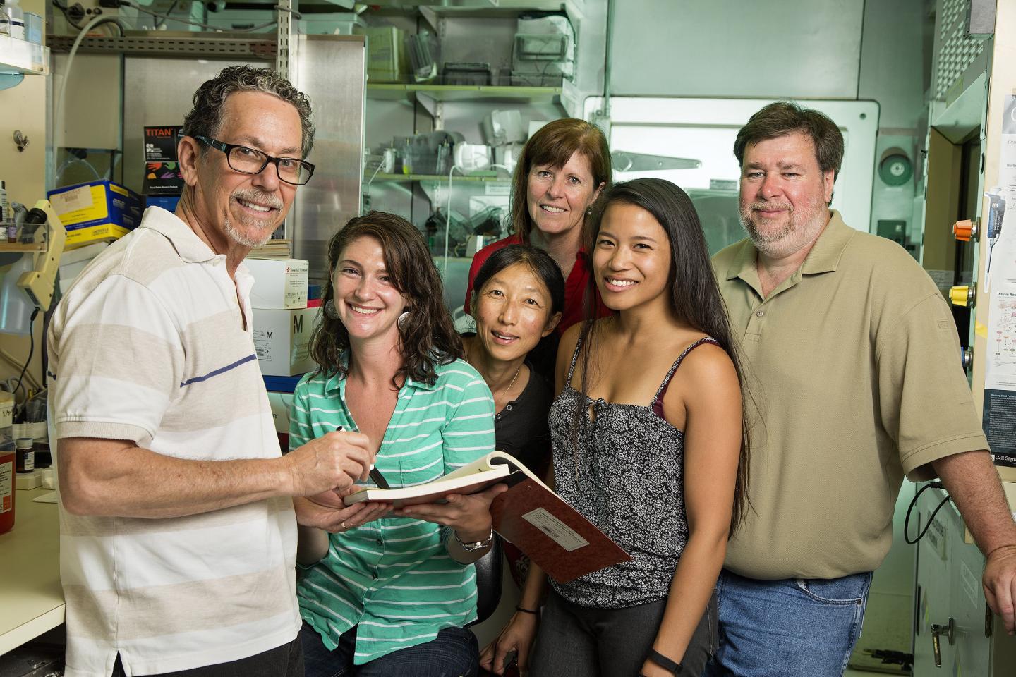 Evans lab [IMAGE] | EurekAlert! Science News Releases