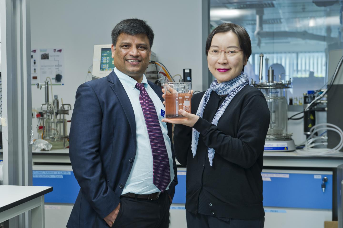 Dr. Carol Lin and Dr. Srinivas [IMAGE] | EurekAlert! Science News Releases