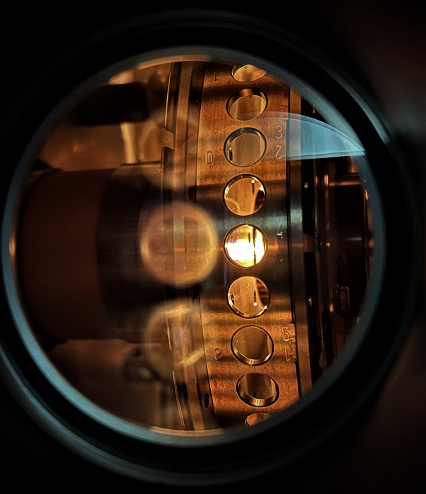 Isotopic measurements in a The [IMAGE] | EurekAlert! Science News Releases