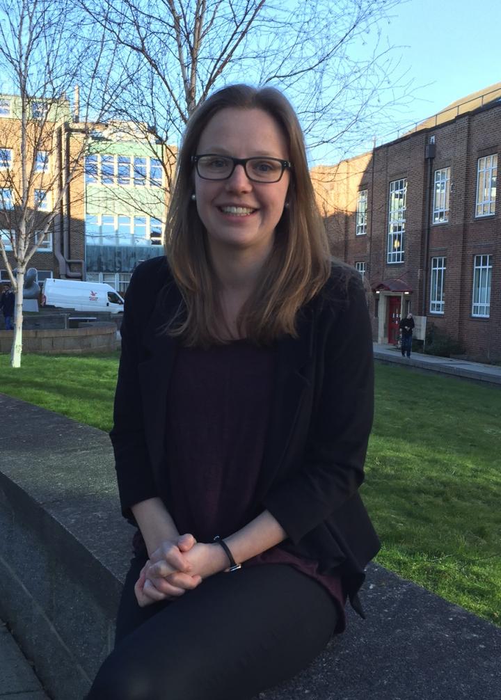 UK fracking industry would need strict contro | EurekAlert!