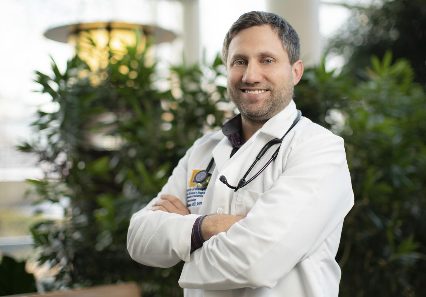 Dr. Daniel Shumer, C.S. Mott C [IMAGE] | EurekAlert! Science News Releases