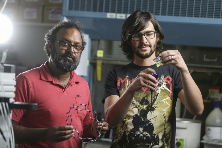 Ramesh Jasti and Evan R. Darzi [IMAGE] | EurekAlert! Science News Releases