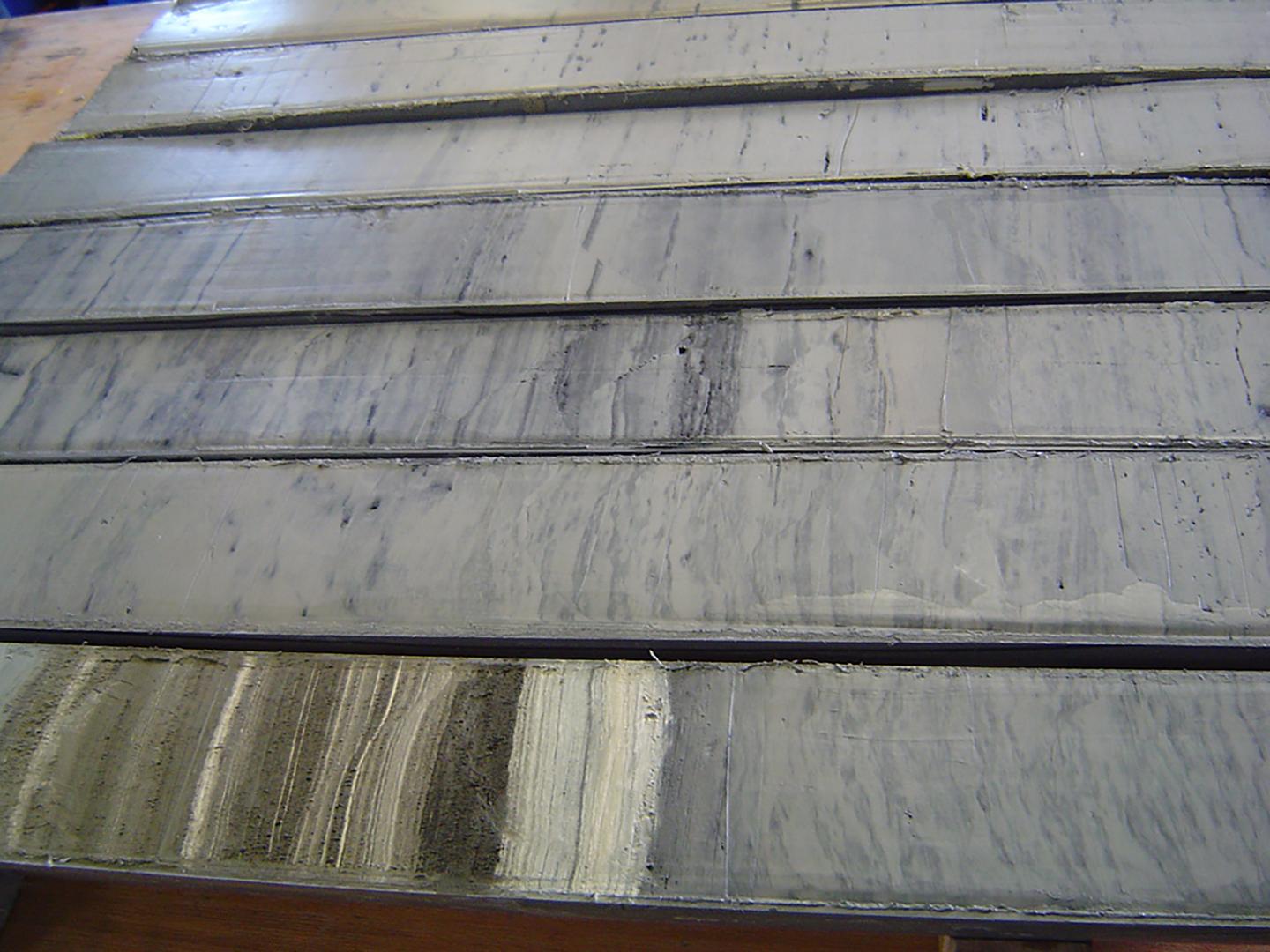 Sediment cores that revealed t [IMAGE] | EurekAlert! Science News Releases