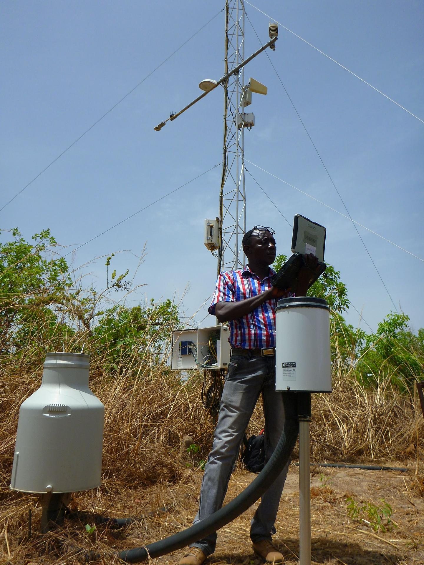 A Network of Weather Stations [IMAGE] | EurekAlert! Science News Releases