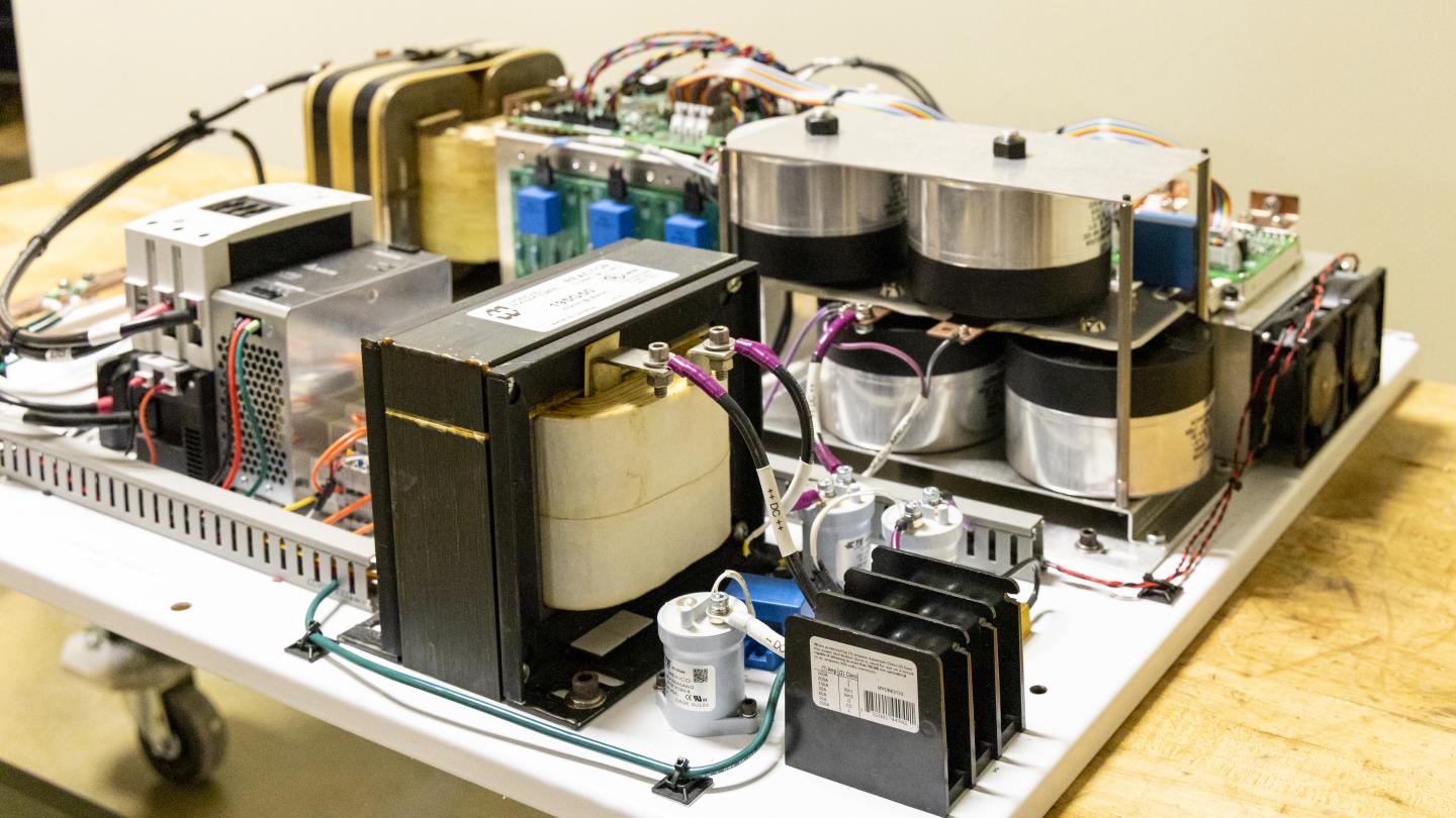 ORNL Hybrid inverter platform [IMAGE] | EurekAlert! Science News Releases