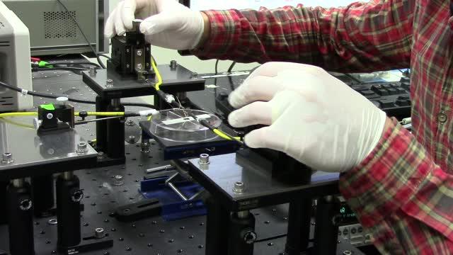 Quasi-ballistic carbon nanotube array transis | EurekAlert!